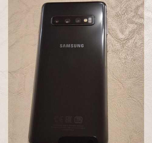 Samsung Galaxy S10, 8/128 ГБ