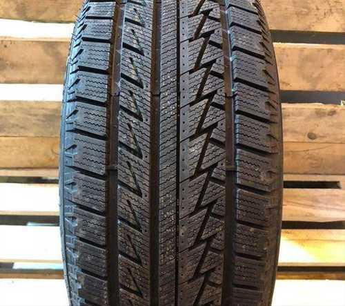 Roadmarch Snowrover 966 225/45 R17 94H