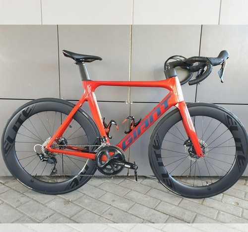 Шоссейный велосипед Giant Propel Advanced Disc 2