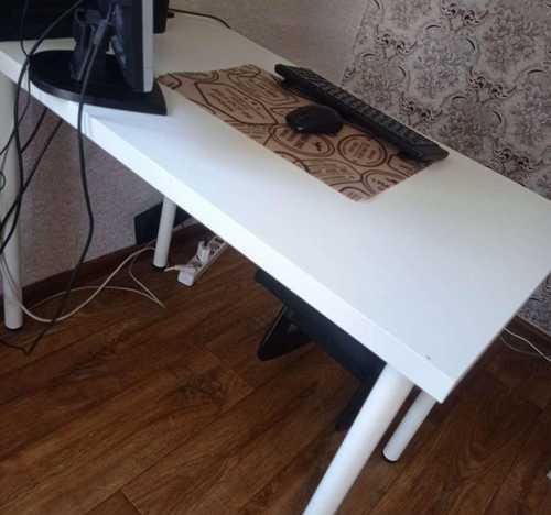 Стол