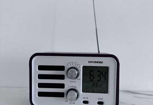 Портативный радиобудильник Hyundai H-1628