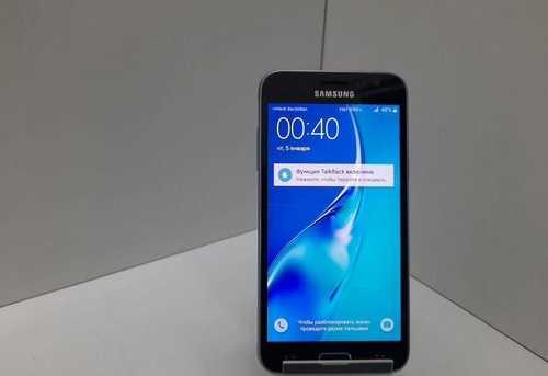 Мобильный телефон Samsung Galaxy J3 (2016) 1,5/8 G