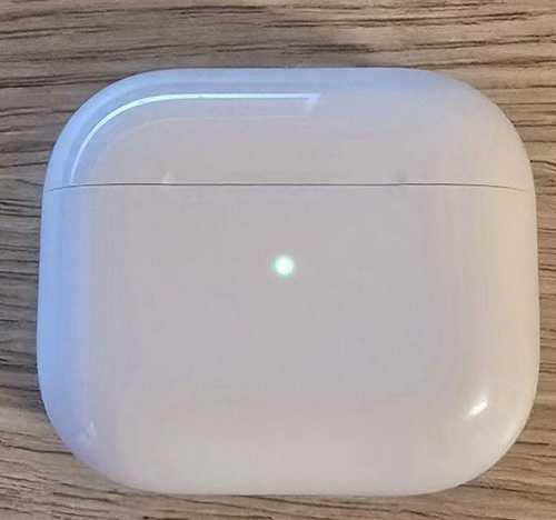 Apple AirPods 3 с MagSafe Charging Case (оригинал)