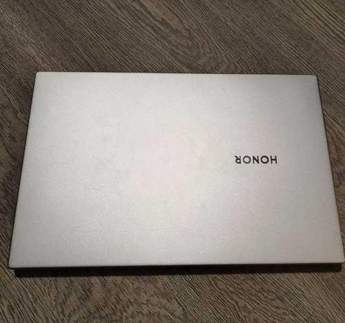 Honor magicbook x14