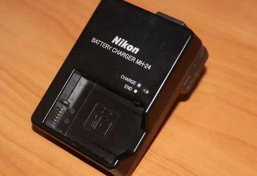 Зарядное устройство Nikon MH 24