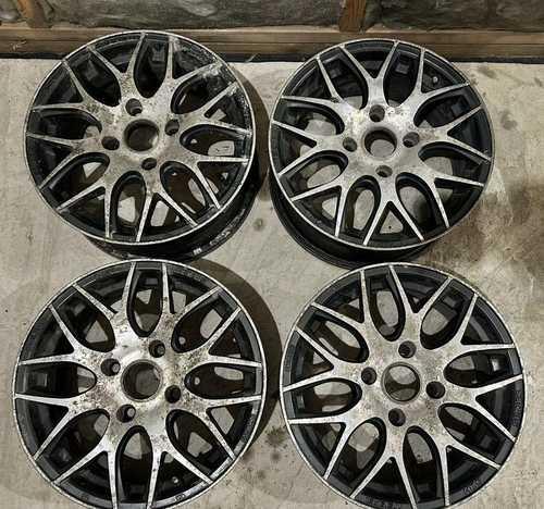 Литые диски R15 4x114.3 mitsubishi