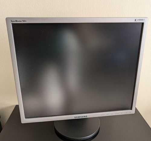 Монитор Samsung SyncMaster 943T 19" (5:4)