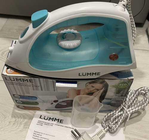 Утюг lumme lu-1130