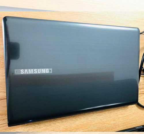 Ноутбук Samsung np350v5c