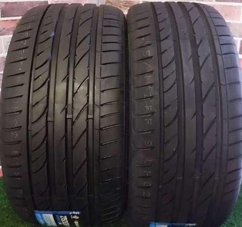 Sailun Atrezzo ZSR2 245/40 R19 и 275/35 R19 100Y