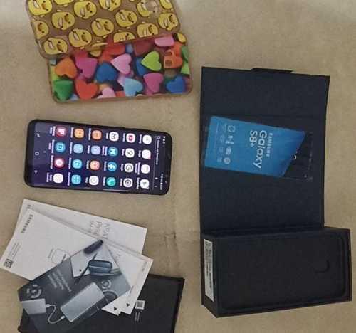 Samsung Galaxy S8 , 4/64 ГБ