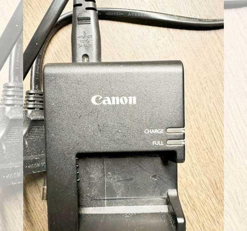 Зарядное устройство Canon