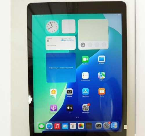 Планшет Apple iPad (9 поколения) 256 Гб