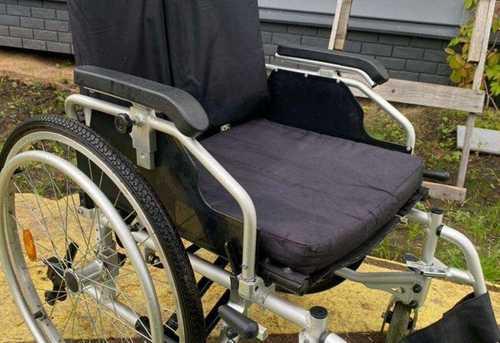 Инвалидная кресло-коляска ky874l