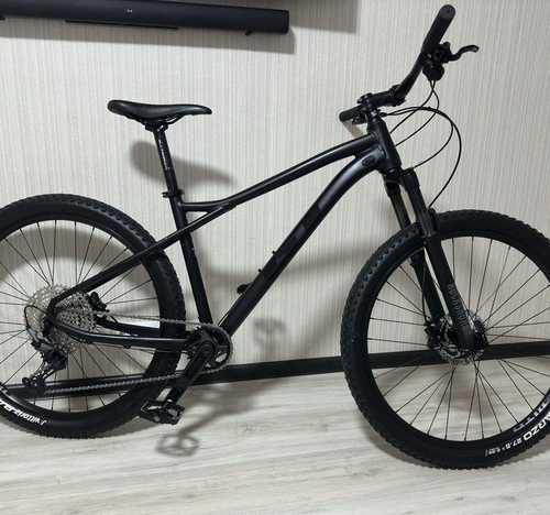 Gt avalanche expert 27.5