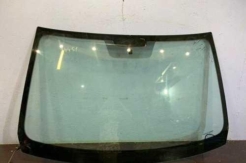 Лобовое стекло Renault Daster