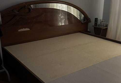 Кровать двухспальная 180 200 деревянная