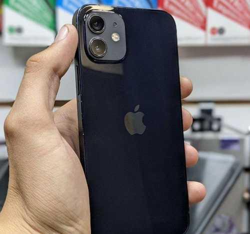 iPhone 12, 64 ГБ