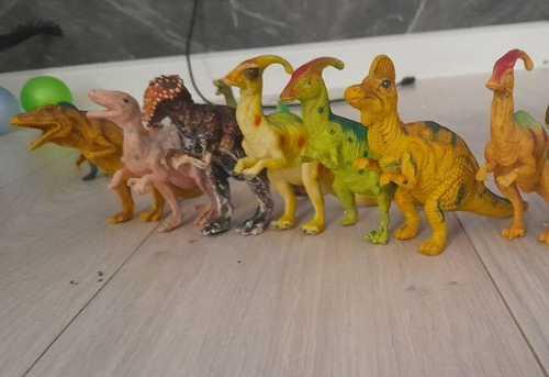 Продам динозавров