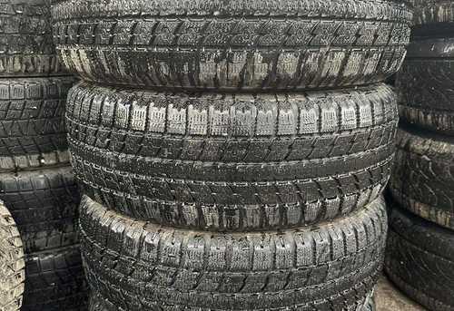 Toyo Eclipse 215/60 R17