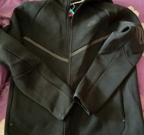 Nike tech fleece