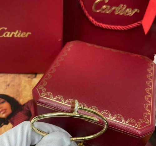 Браслет Cartier Juste Un Clou 0,18ct