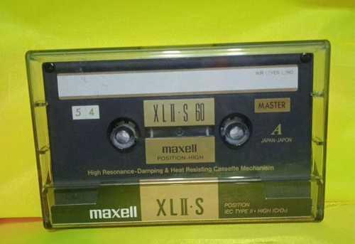 Аудиокассета maxell XII S 60