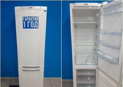 Холодильник Electrolux ENB 38400 W8