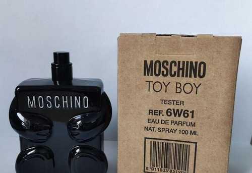 Moschino Toy boy