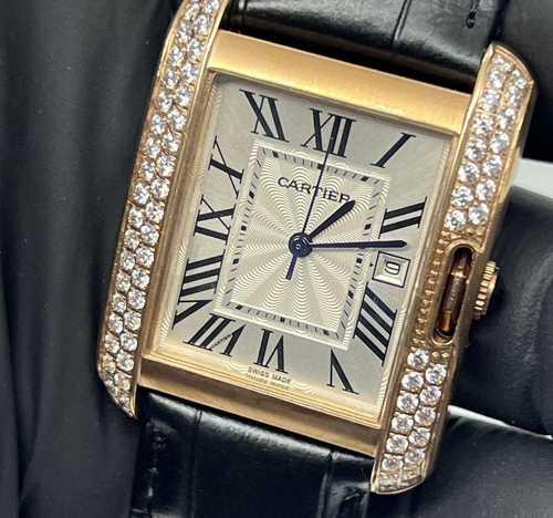 Часы Cartier Tank 44mm