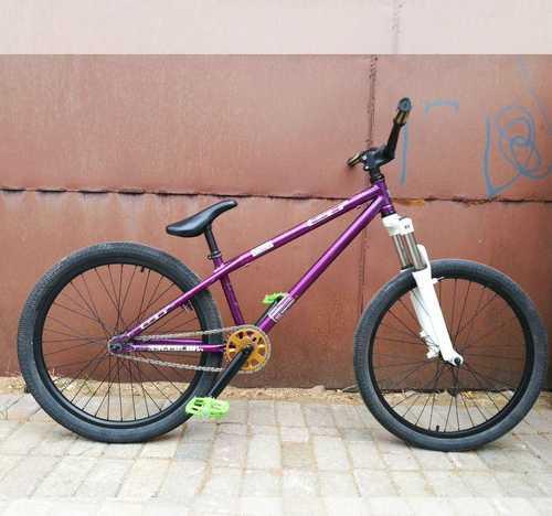 Mtb street dirt custom GT ruckus 24