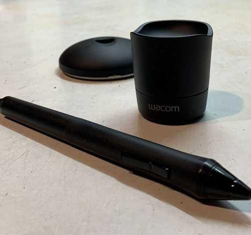 Wacom grip Pen