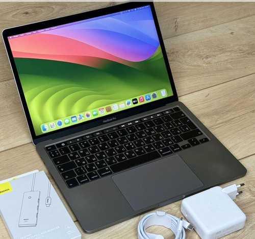 RU MacBook Pro 13 2020 16GB, 512GB