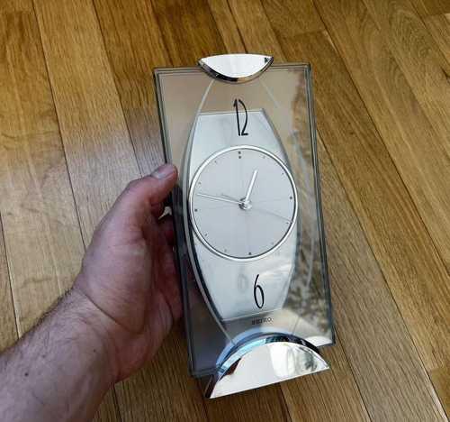 Настольные часы seiko QXG103B