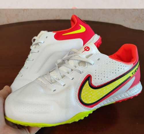 Сороконожки nike профессиональные 41 размер (26см)