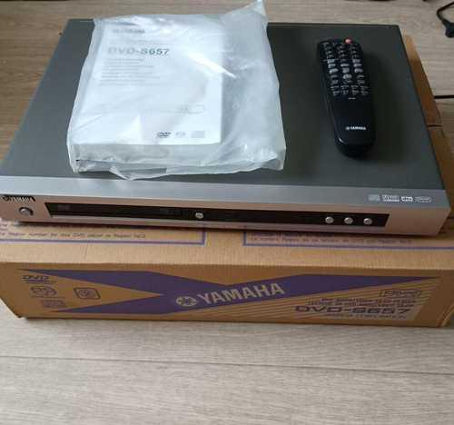 Yamaha dvd s657