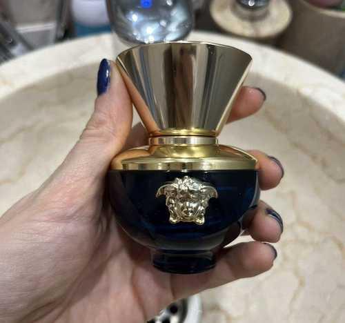 Versace dylan blue женские