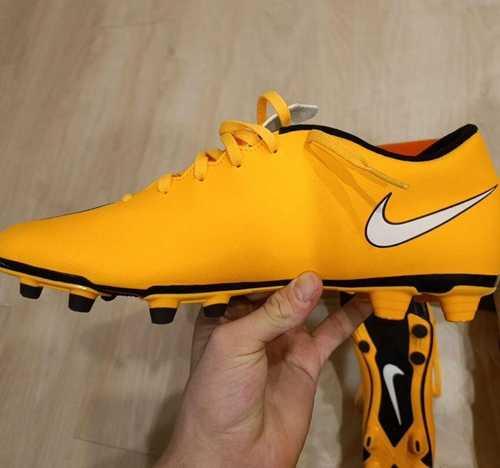 Футбольные бутсы nike mercurial