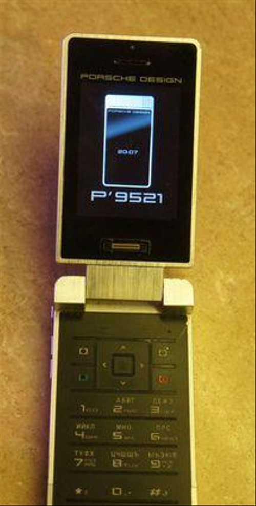 Sagem Porsche Design P9521