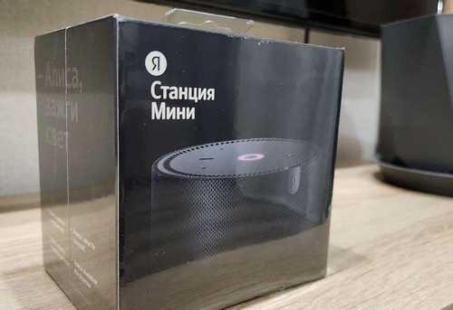 Умная колонка Яндекс Станция Мини2 Black