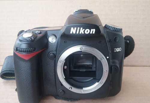 Nikon d90 kit 18-105