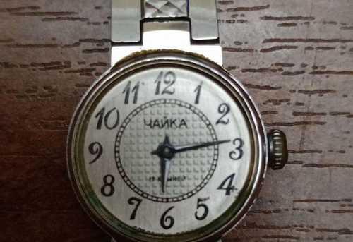 Часы наручные женские механические СССР