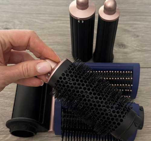Оригнальные насадки для стайлера dyson
