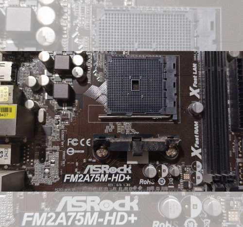 Материнкcкая плата ASRock FM2A75M-HD  DDR3 FM2 