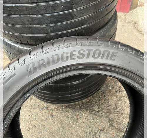 Bridgestone Turanza T005A 235/45 R18