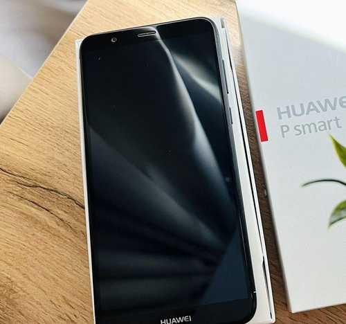 HUAWEI P Smart, 3/32 ГБ