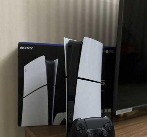 Sony PS 5 slim 1 TB   800 игр   2 подписки