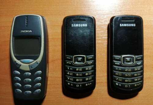 Телефоны Nokia 3310 и Samsung GT-E1080i