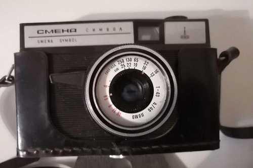 Плёночный фотоаппарат "Смена"