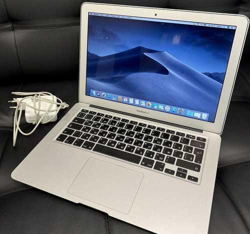 Apple macbook air 13 2012 i5/4/128